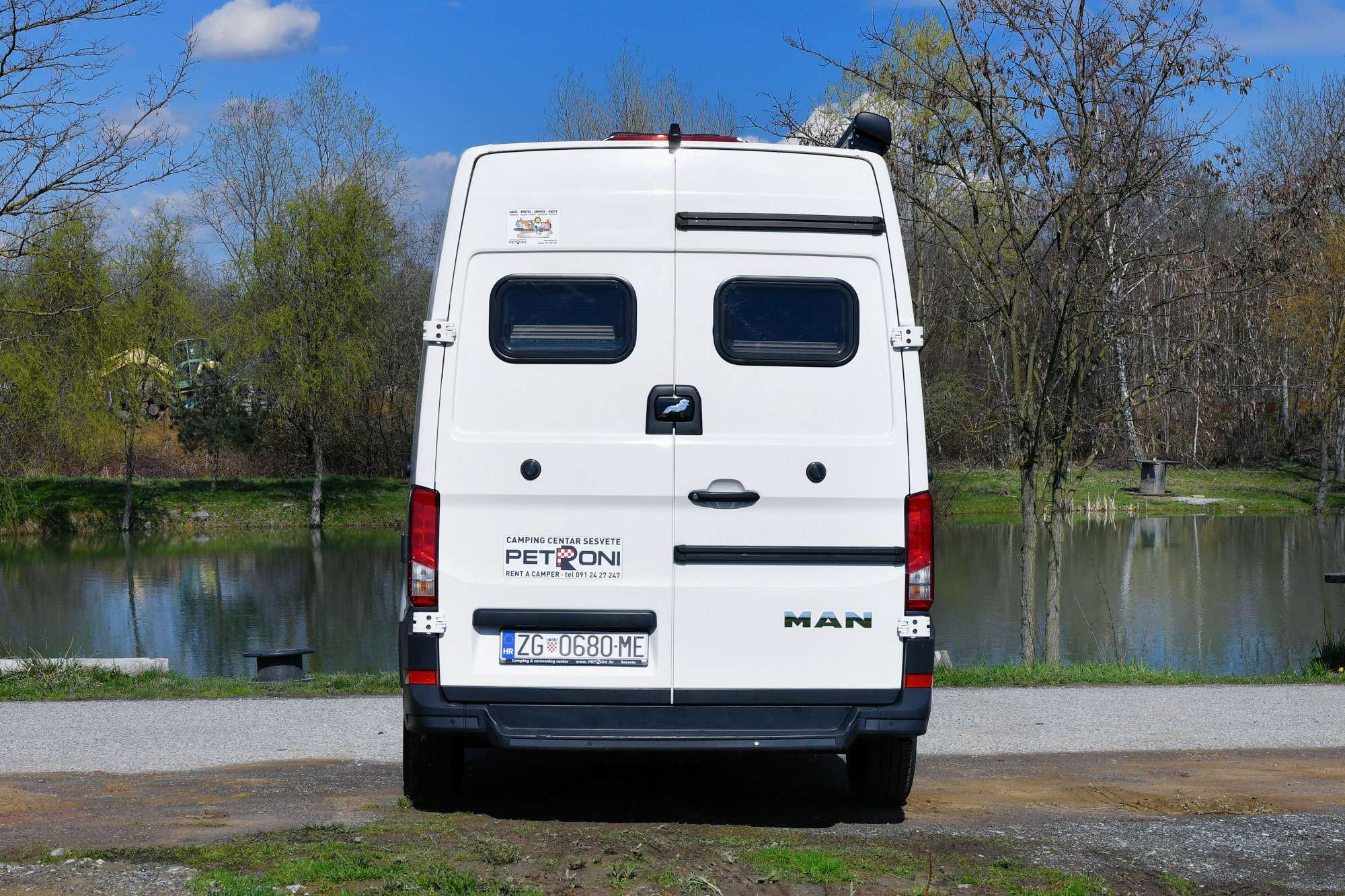 Knaus Boxdrive 680ME | Petroni - Najam, prodaja i servis kampera | Od 1992.