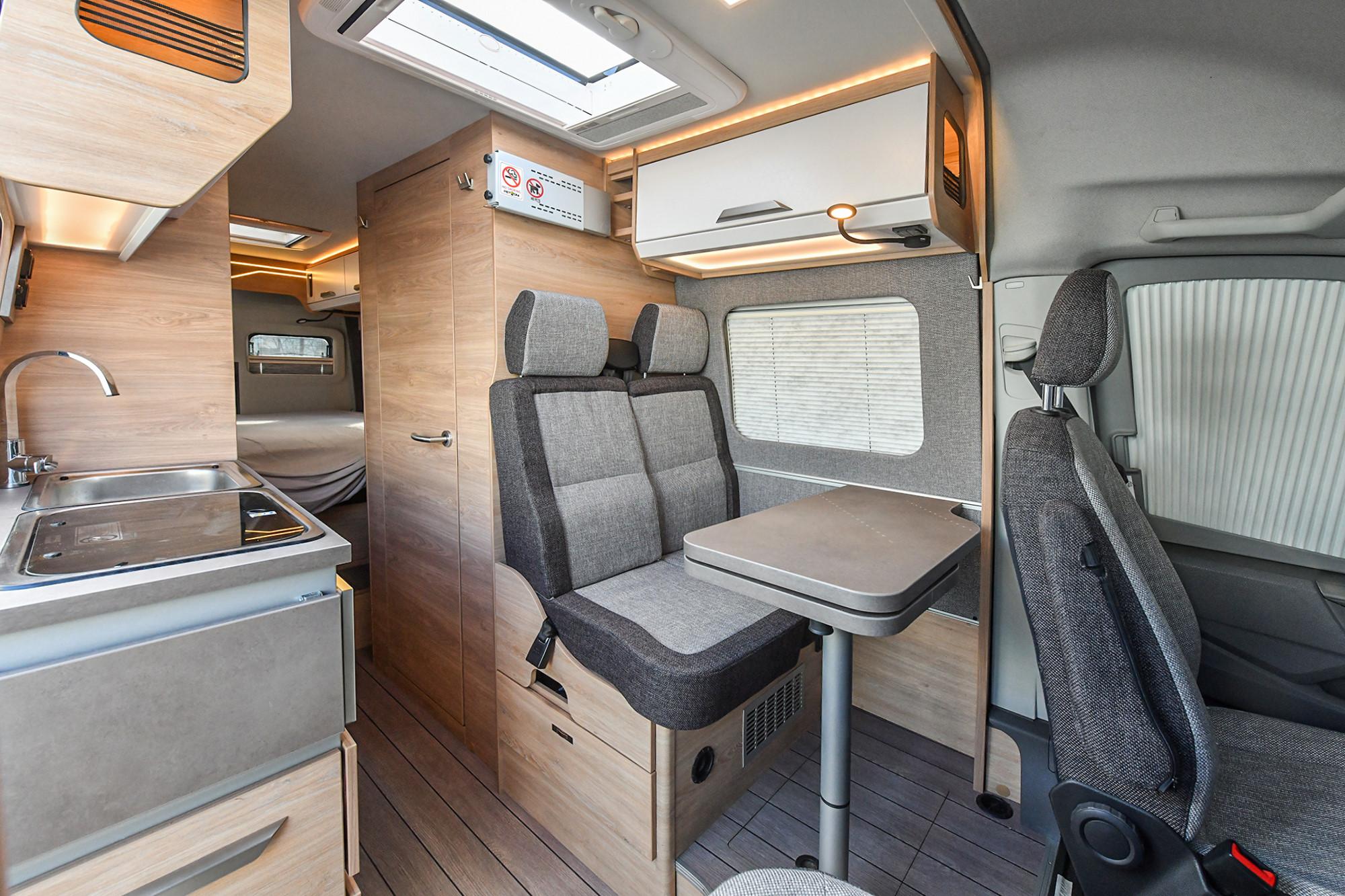 Knaus Boxdrive 680ME | Petroni - Najam, prodaja i servis kampera | Od 1992.